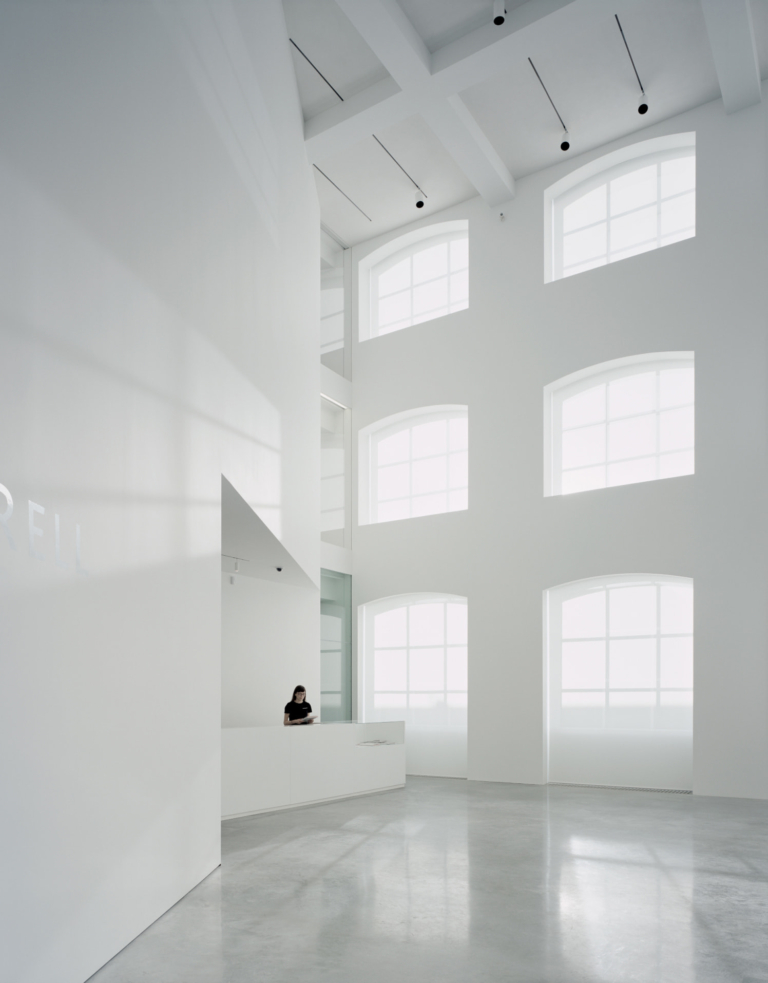 Delcon - Bespoke Construction Projects